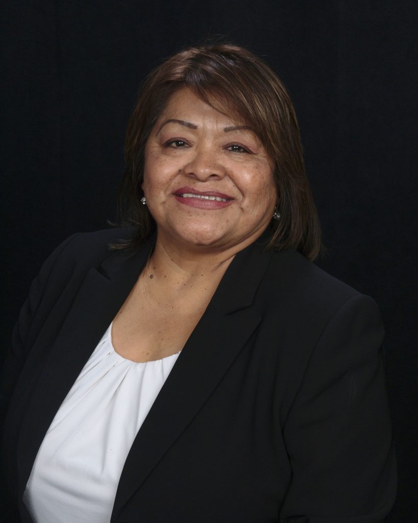 Yolanda-Headshot | Mister Kleen